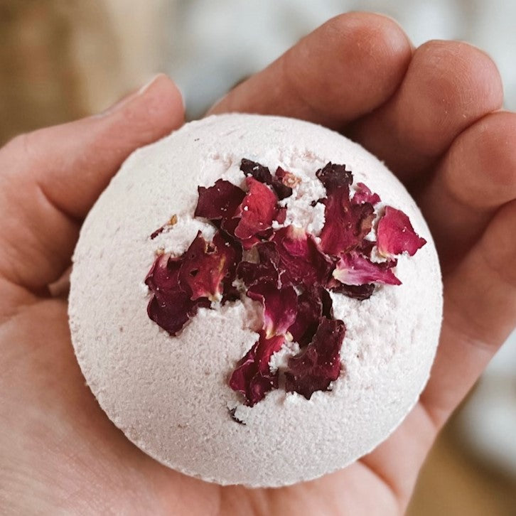 Fizzing Bath Bombs – The Zeroish Co.